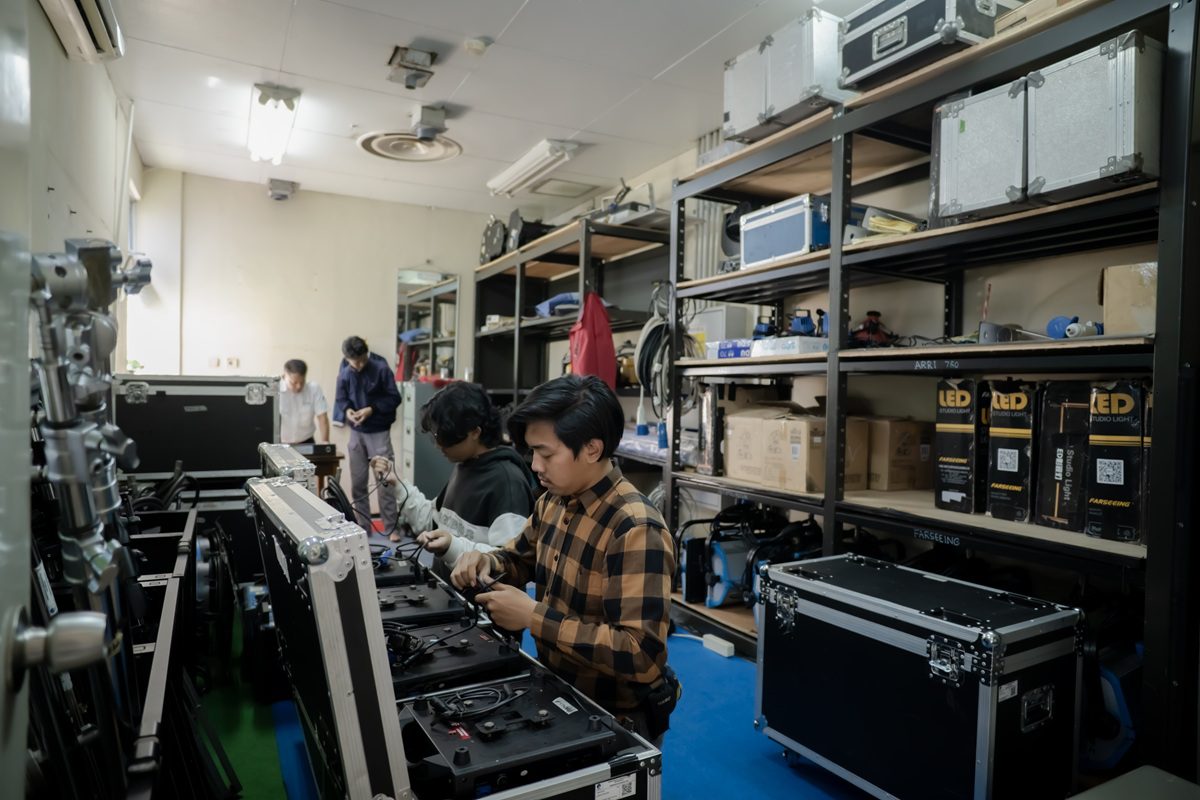 MMTC Manajemen Teknik Studio Produksi (Rekayasa Multimedia Digital) - MMTC